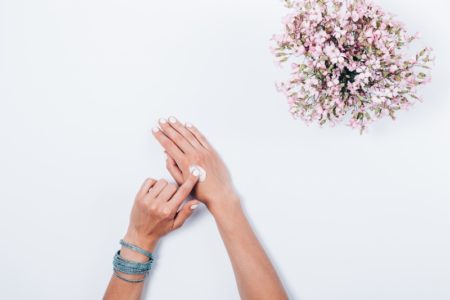 9 Best Gardeners Hand Creams for 2021 - Peak Yard