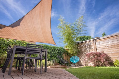 9 Types of Patio Umbrellas - Peak Yard